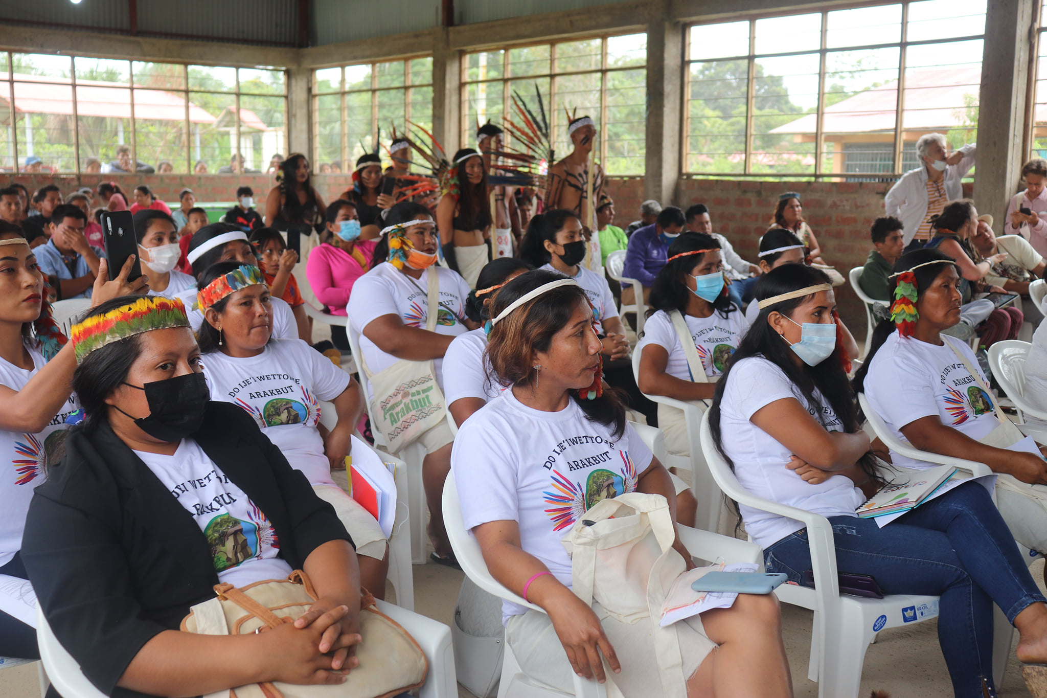 Pueblo Harakbut celebra el ‘I Congreso de la Mujer Harakbut’ bajo el ...